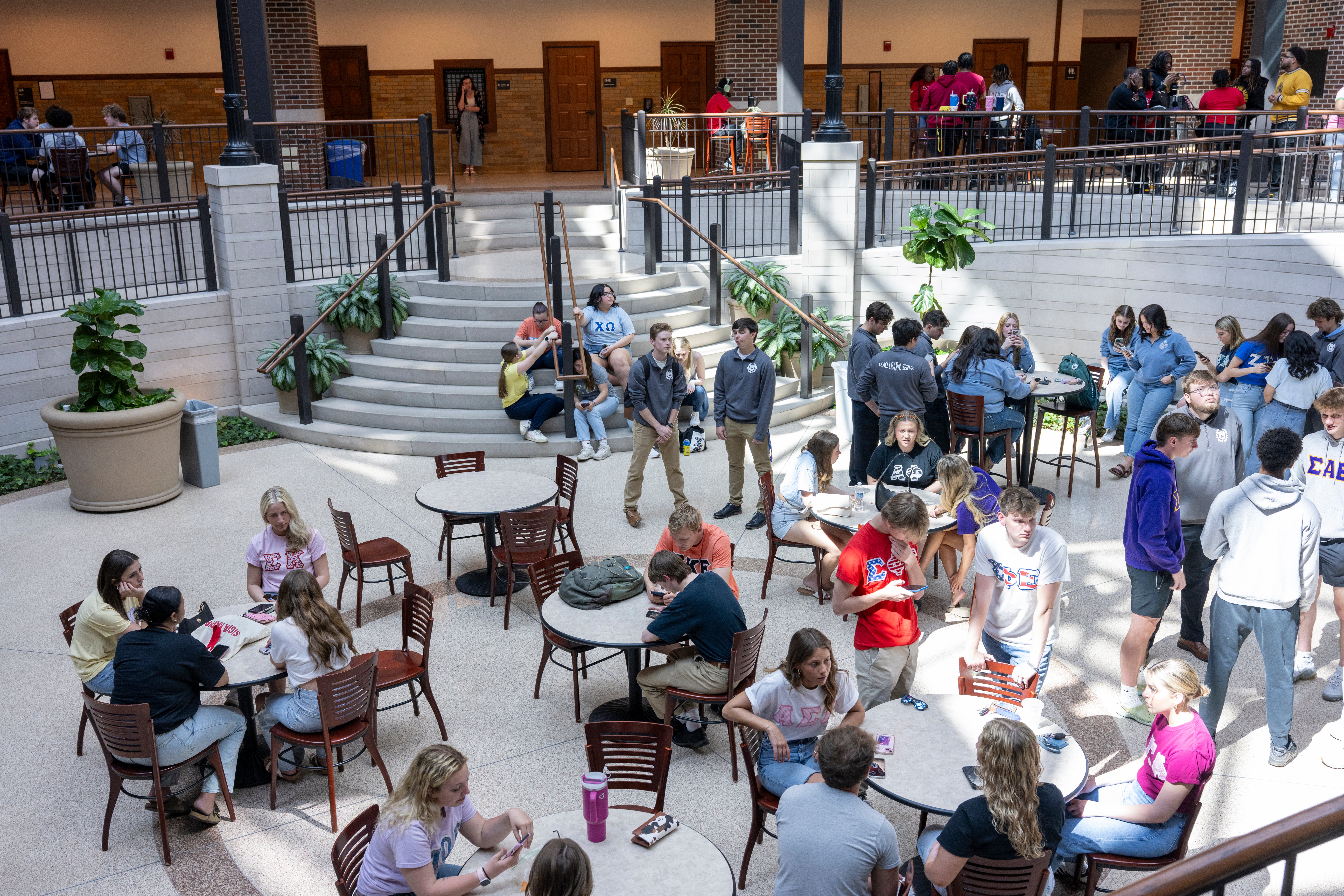 Fraternity and Sorority Life | Office of Student Activities and ...